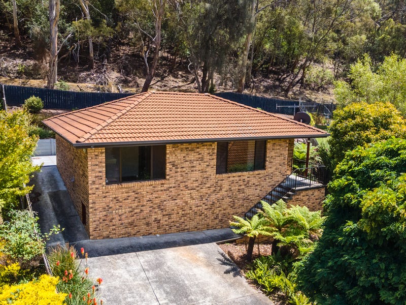 2/110 Montrose Road, Montrose, Tas 7010 - Property Details