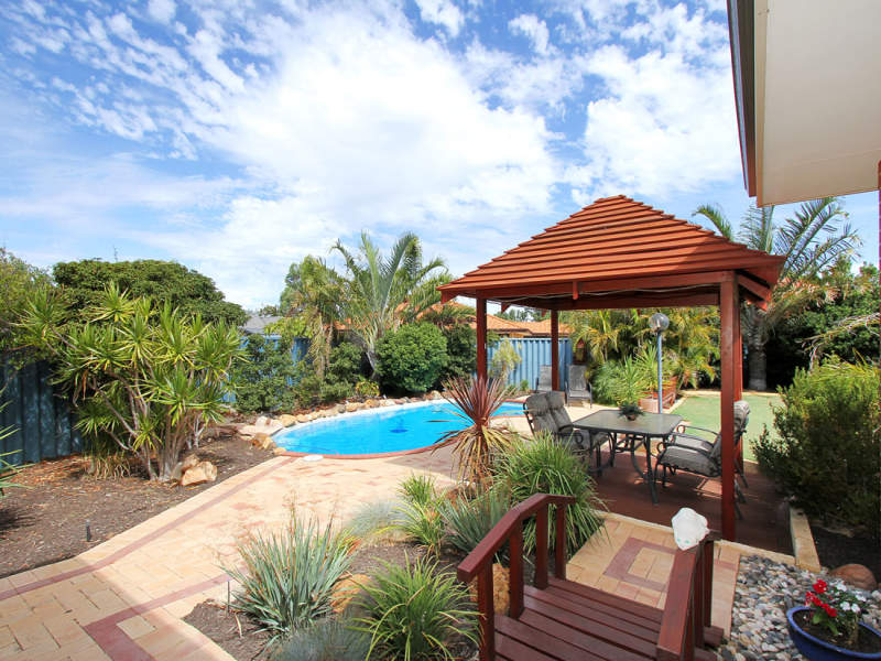 5 Badenoch Court, Kinross, WA 6028 - Property Details