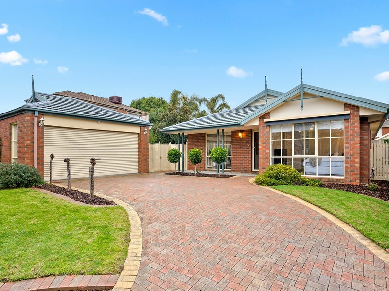53 Pitfield Crescent, Rowville, Vic 3178 - Property Details