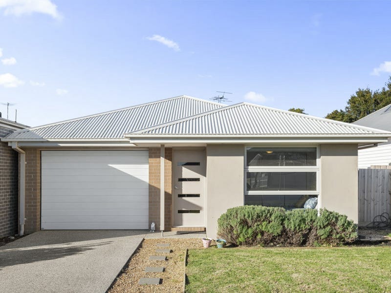 2/437 Ibbotson Street, St Leonards, VIC 3223 - realestate.com.au