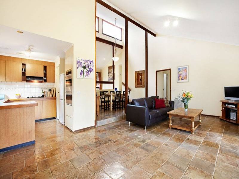 13 Ashdale Grove, Eltham, Vic 3095 - Property Details