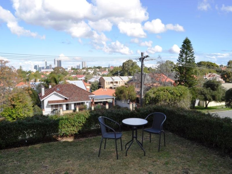 3/2 Russell Avenue, North Perth, WA 6006 - realestate.com.au