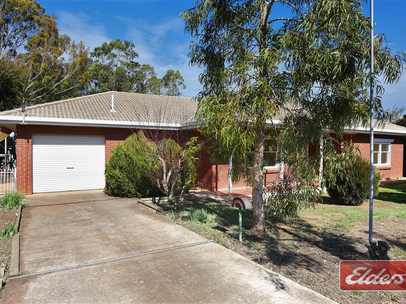 10 Barry Street, Hamley Bridge, SA 5401 - realestate.com.au