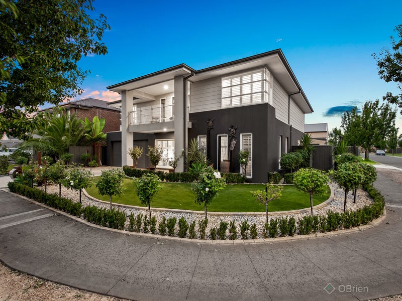 21 Joseph Banks Drive, Pakenham, Vic 3810 - Property Details