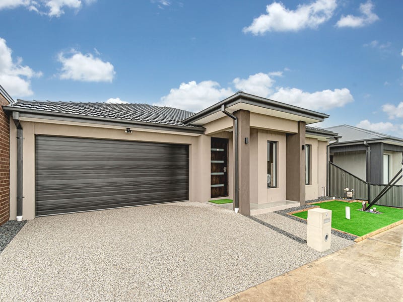 67 Sumar Drive, Mickleham, VIC 3064 - realestate.com.au