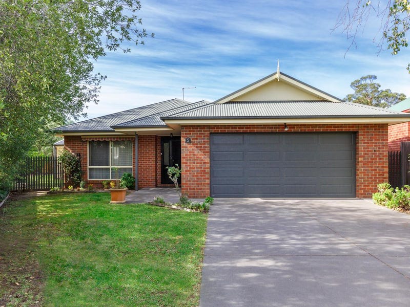 5 DAVIDSON Place, Sale, Vic 3850 - Property Details
