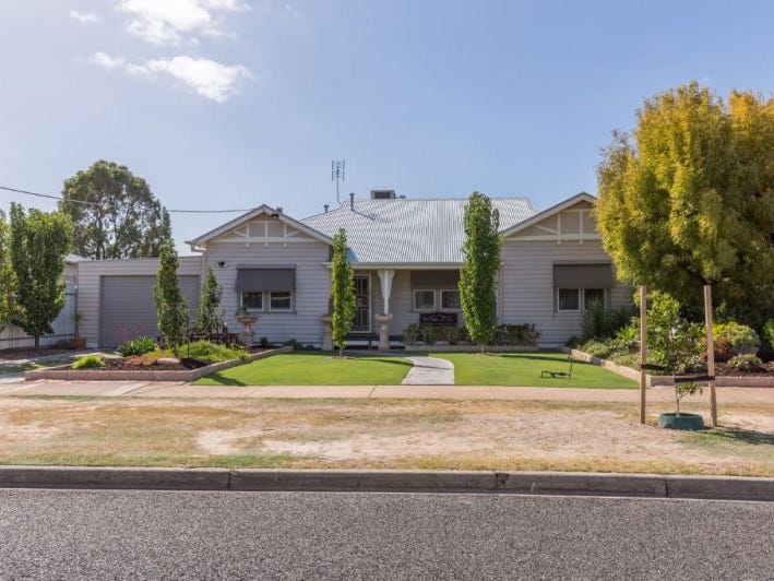 7 Rose Street, Horsham, Vic 3400 - Property Details