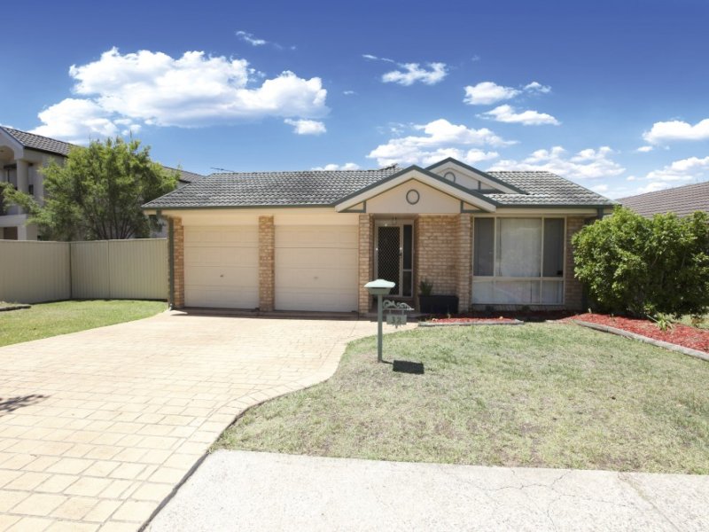 32 Wattle Grove Drive, Wattle Grove, NSW 2173