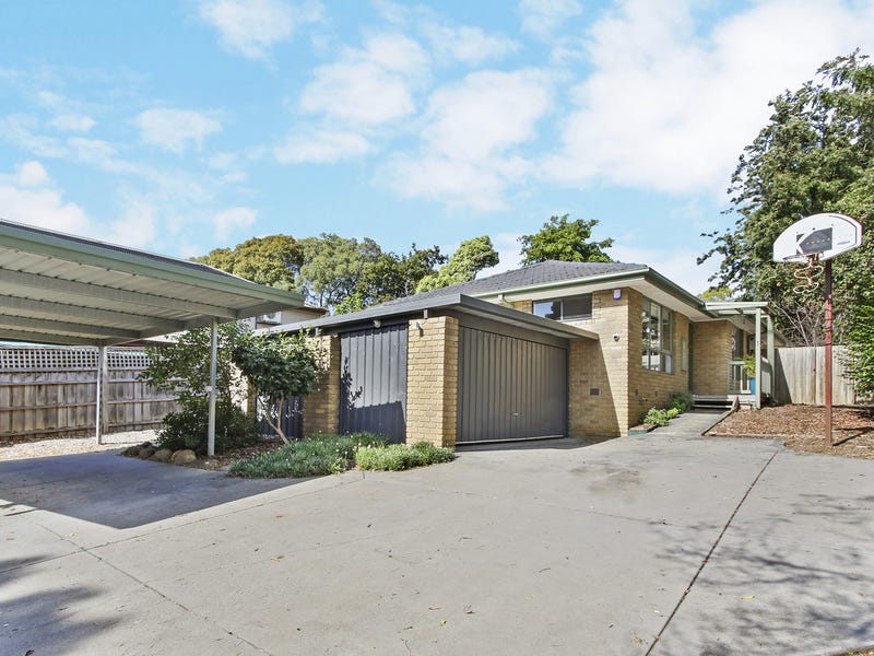 1/18 Meadow Road, Croydon North, VIC 3136 - realestate.com.au