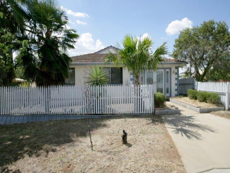 6 George St, Junee, NSW 2663 - Property Details