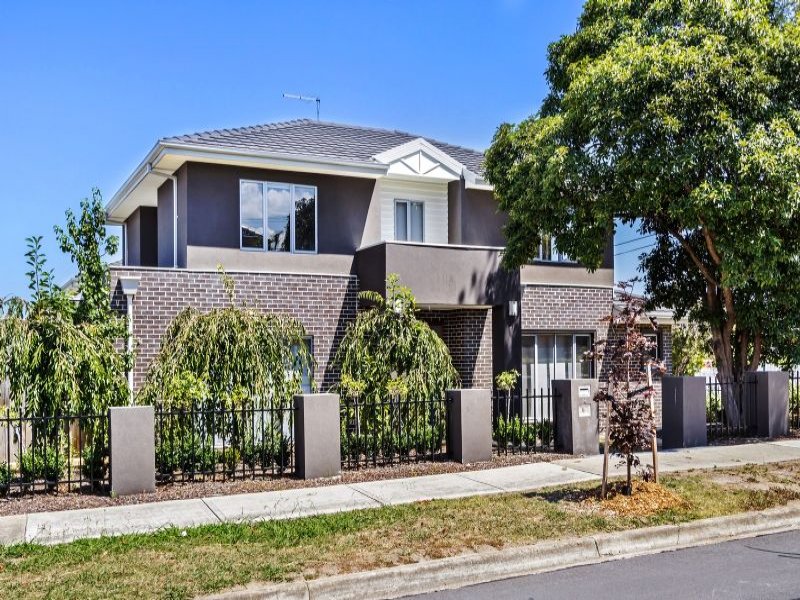 4 Calderwood Street, Bulleen, VIC 3105 - realestate.com.au