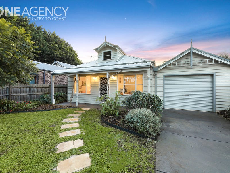 75 Main South Road, Drouin, Vic 3818 - Property Details