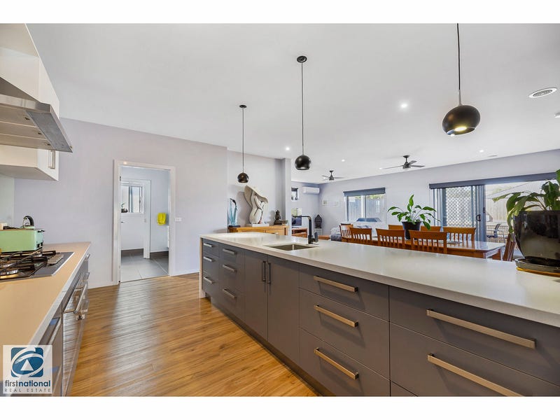 8 Cyprus Crescent, Yarragon, Vic 3823 - Property Details