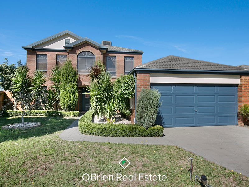 27 Sundial Court, Berwick, VIC 3806 - realestate.com.au