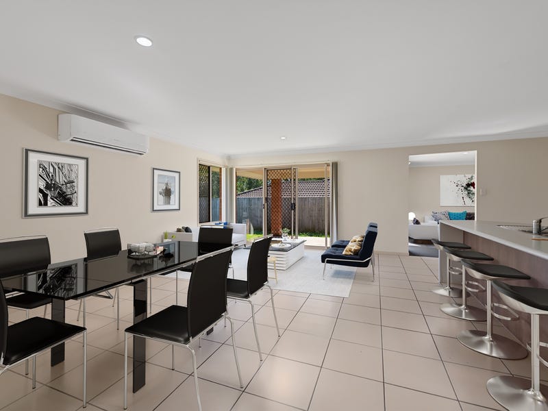 Rental Properties and Real Estate in Sandgate, QLD 4017 (+1 location ...