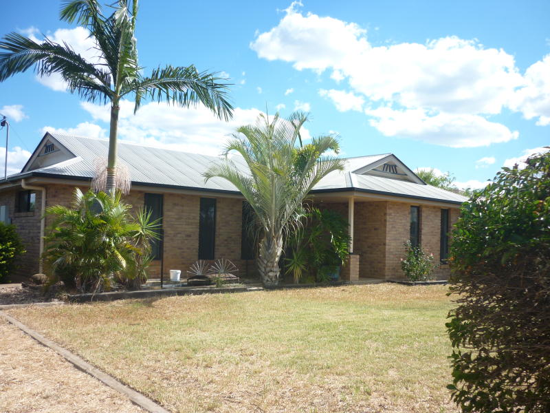 20 Taylor Street, St George, QLD 4487 - realestate.com.au