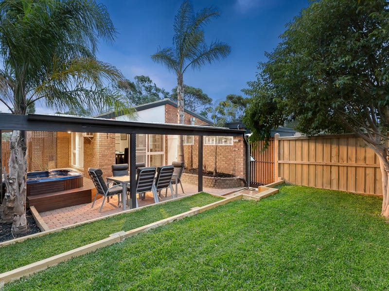 18 Ballymore Court, Frankston, VIC 3199 - realestate.com.au