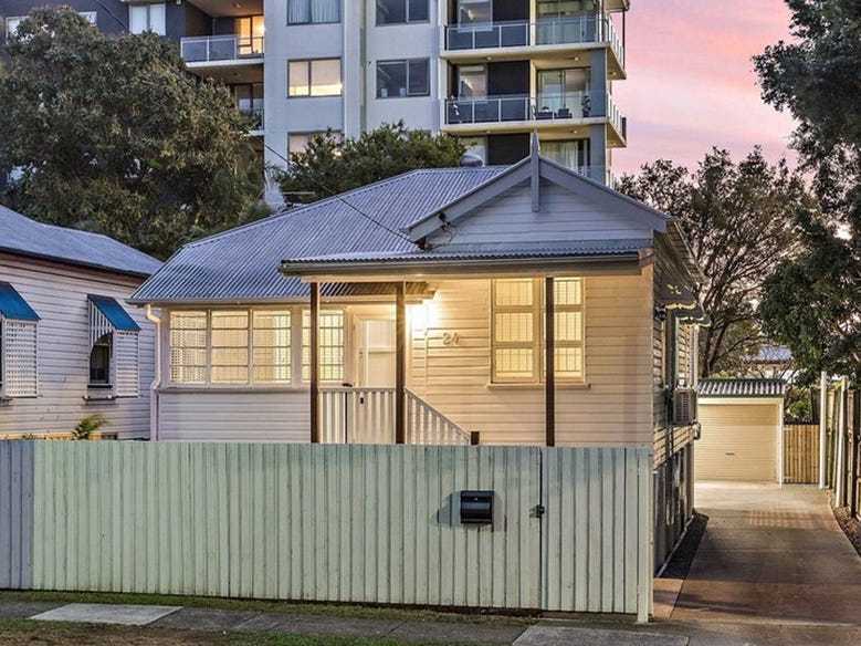 24 Hunt Street, Hamilton, Qld 4007 - Property Details