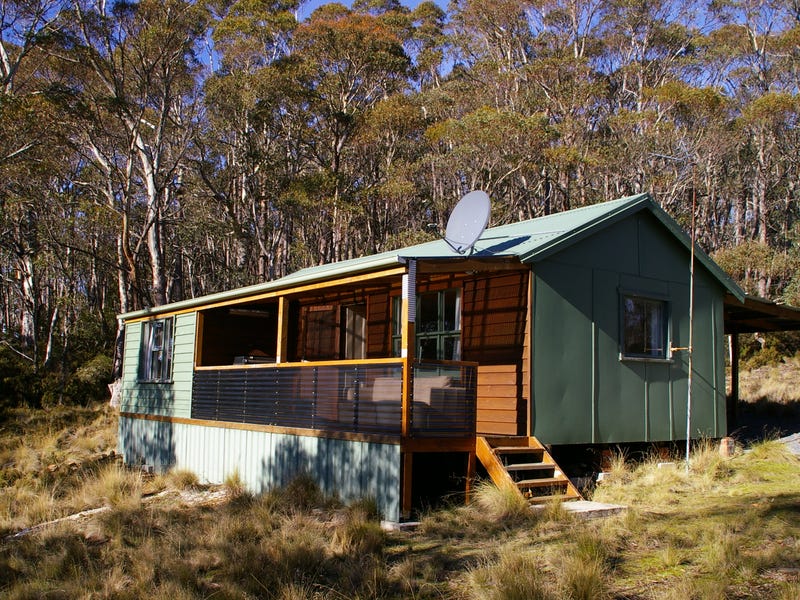 10820 Highland Lakes Road, Breona, Tas 7304 - Property Details