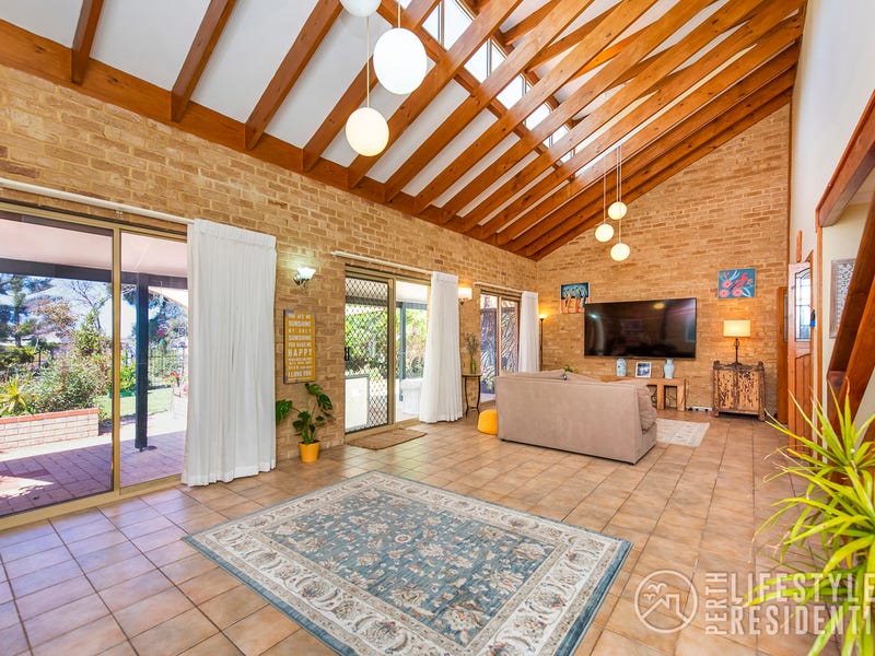 7 Valkyrie Place, Two Rocks, WA 6037 - realestate.com.au