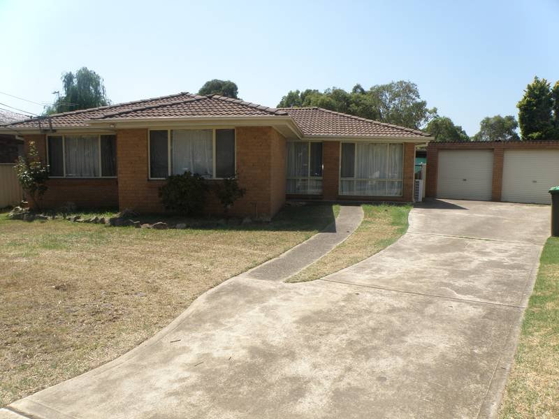 4 Peeler Place, Milperra, NSW 2214 - Property Details