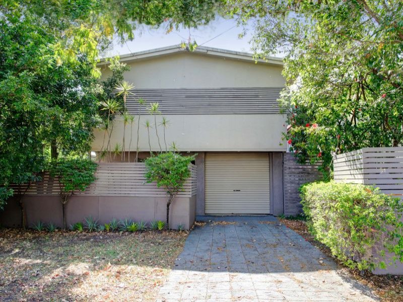 31 Winchester Street, Hamilton, Qld 4007 - Property Details