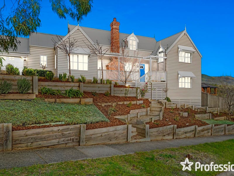 2 Valley Park Drive, Mooroolbark, Vic 3138 - Property Details