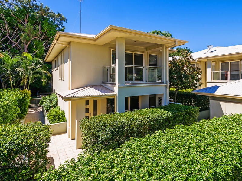 9/27-29 Gordon Street, Labrador, Qld 4215 - Property Details
