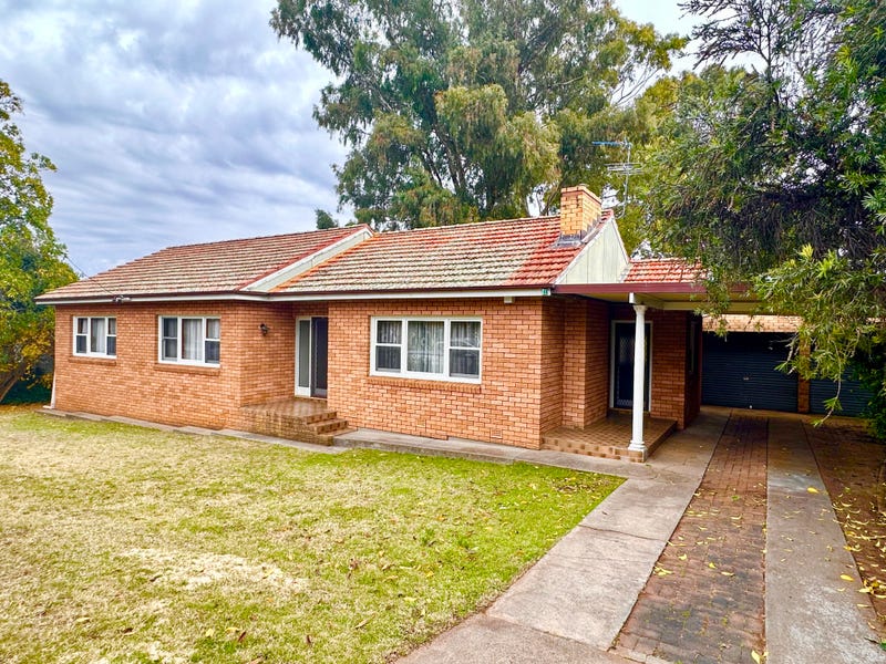 64 Roderick Street, East Tamworth, NSW 2340 - realestate.com.au