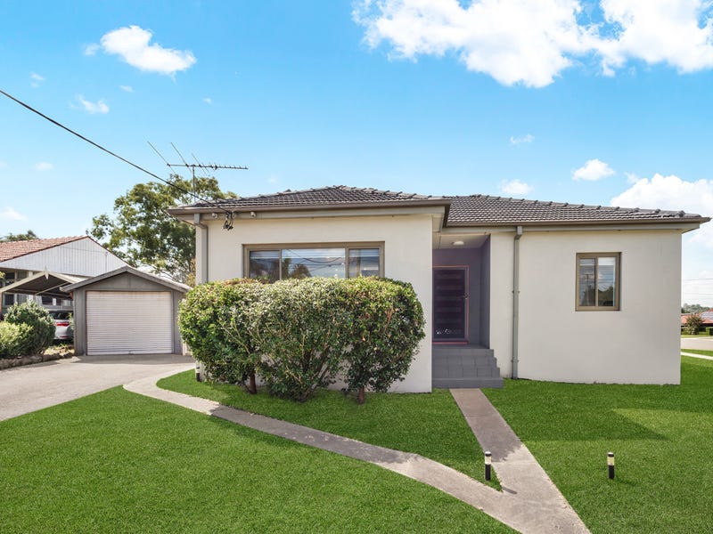 8 Highland Avenue, Toongabbie, NSW 2146 - Property Details