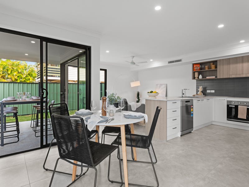 4/6 Beacon Street, Morayfield, Qld 4506 - Property Details