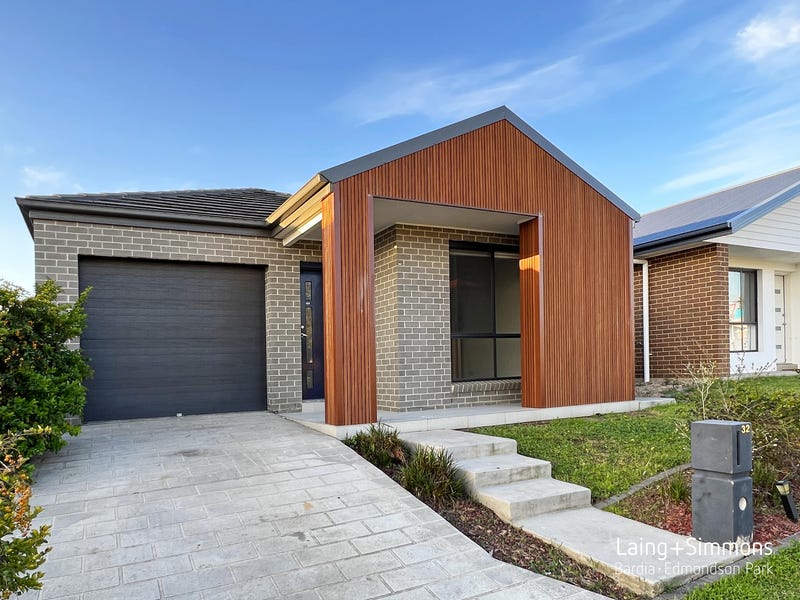 32 Bagnall Street, Gregory Hills, NSW 2557 - realestate.com.au