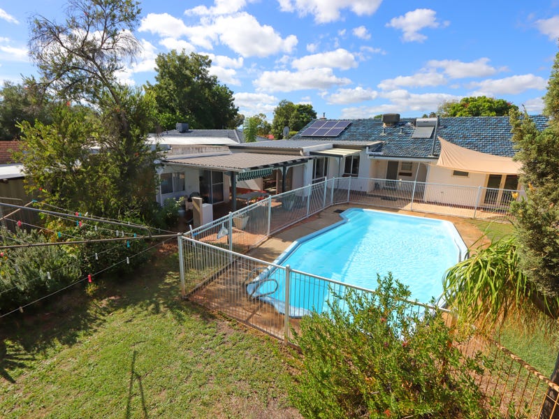 15 Selby Street, Thornlie, WA 6108 - Property Details