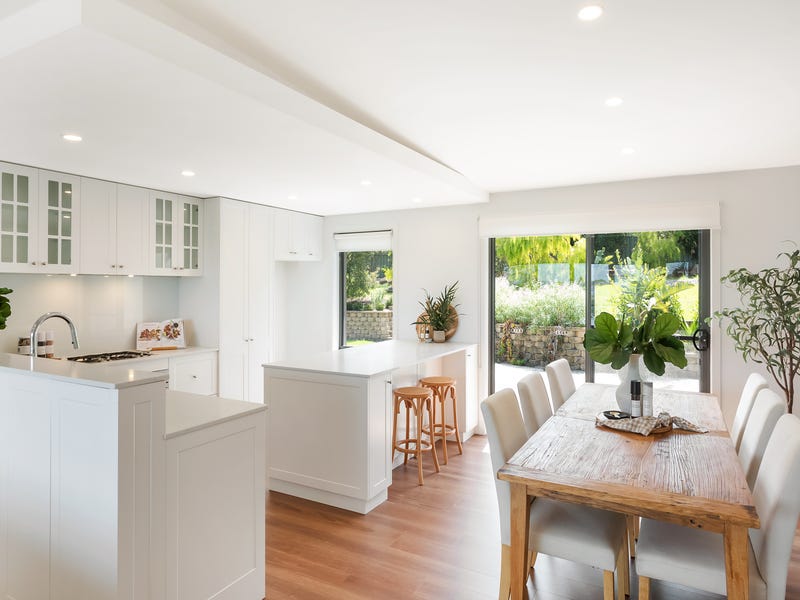 16 The Crest, Merimbula, NSW 2548 - Property Details