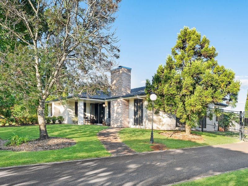 6 Golf Course Drive, Middle Ridge, QLD 4350 - realestate.com.au