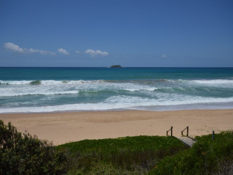 11A San Simeon Circuit, Sapphire Beach, NSW 2450 - realestate.com.au