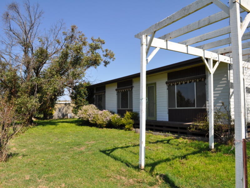 72 Newtons Road, Mullengandra, NSW 2644 - Property Details
