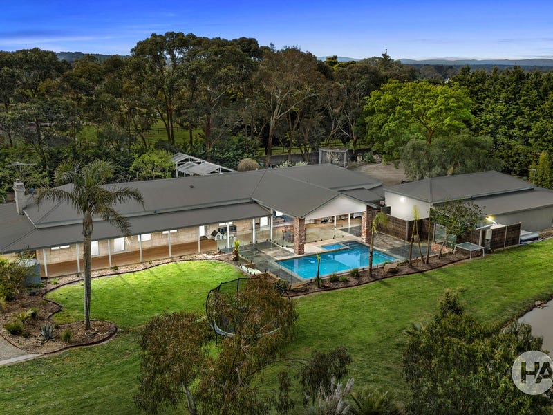 30 Lower Somerville Road, Somerville, VIC 3912 - realestate.com.au