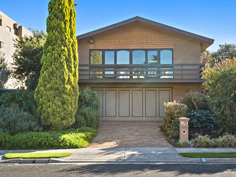 5 Antares Court, Aberfeldie, VIC 3040 - realestate.com.au