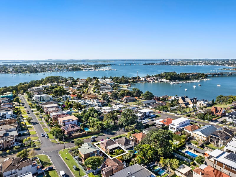 32 Church Street, Blakehurst, NSW 2221 - Property Details