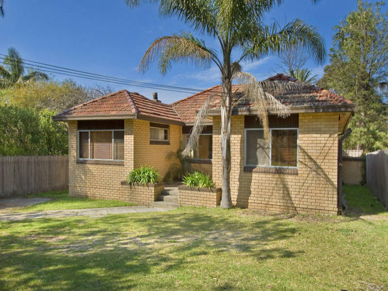 2 First Avenue, Gymea Bay, NSW 2227 - realestate.com.au