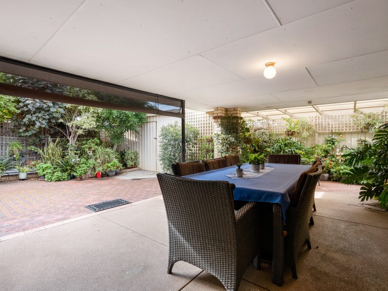 1 Cato Court, Rockingham, WA 6168 - Property Details