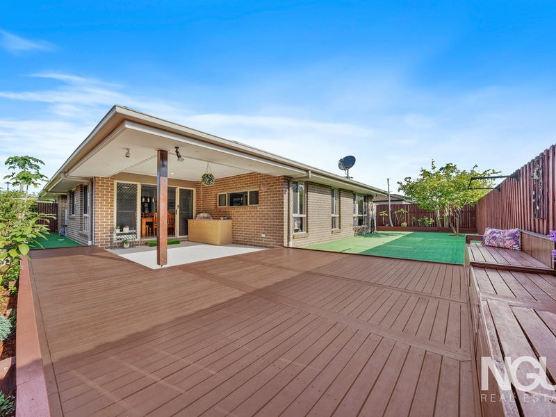 17 Equinox Street, Berrinba, Qld 4117 - Property Details