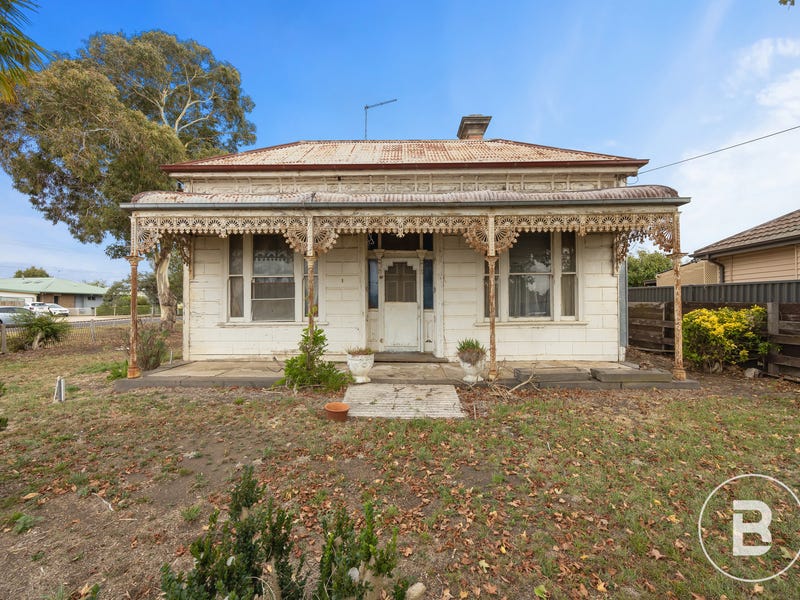 1 Kent Street, Sebastopol, Vic 3356 - Property Details