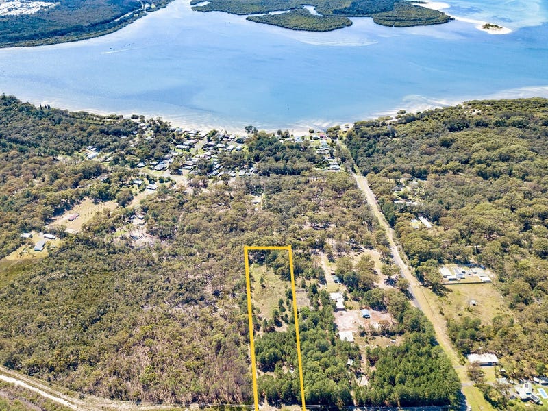 11 Warri Street, Pindimar, NSW 2324 - Property Details