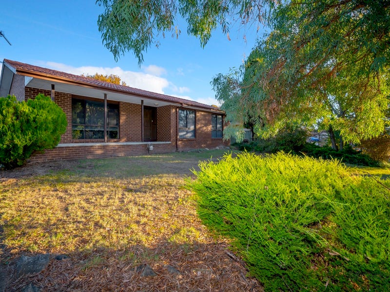 18 Meeson Street, Chisholm, ACT 2905 - Property Details