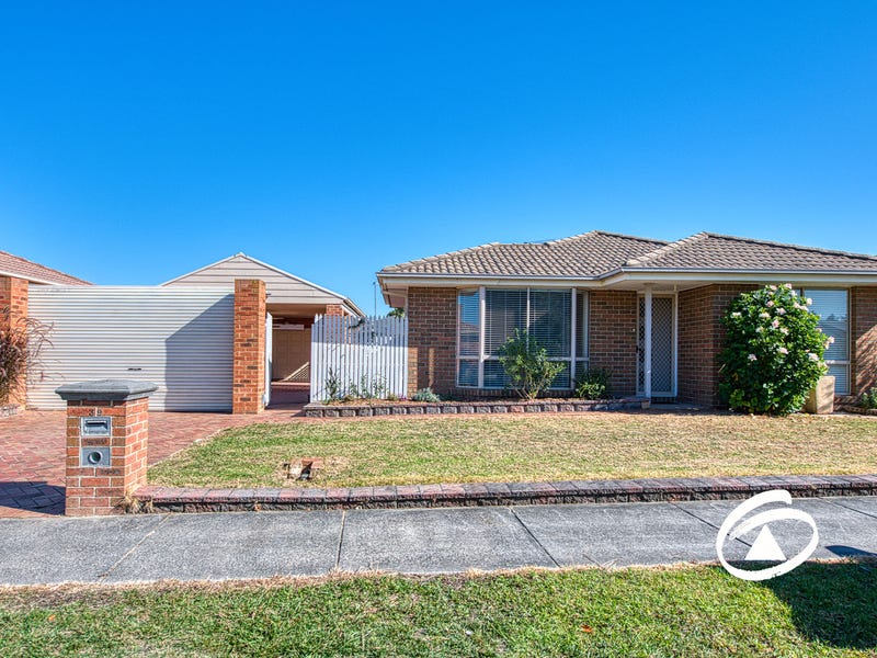 39 Simon Drive, Pakenham, Vic 3810 - Property Details