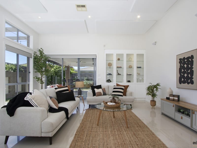 45 Ormiston Circuit, Harrison, ACT 2914 - Property Details