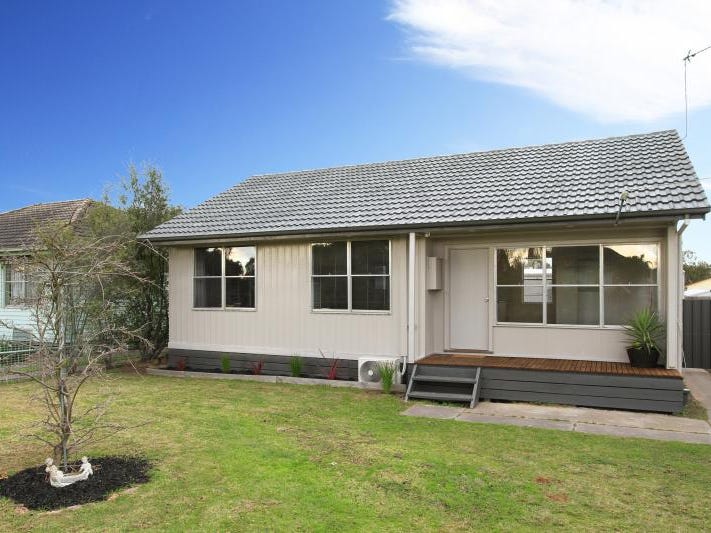 14 Knight Street, Maffra, VIC 3860 - realestate.com.au