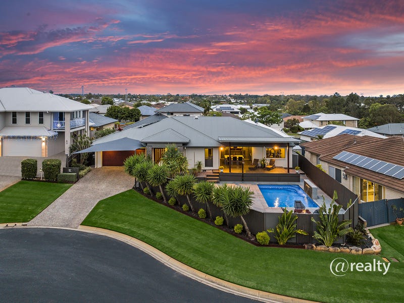 8 Avoca Place, Warner, Qld 4500 - Property Details